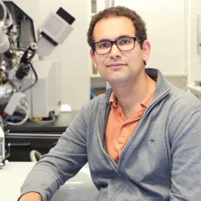 Cryo-EM map of recombinant K58N alpha-synuclein fibrils - Aligning ...